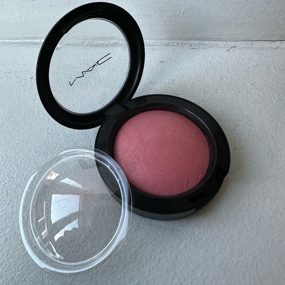 MAC Cosmetics | Makeup | Mac Mineralized Blush Dainty | Poshmark